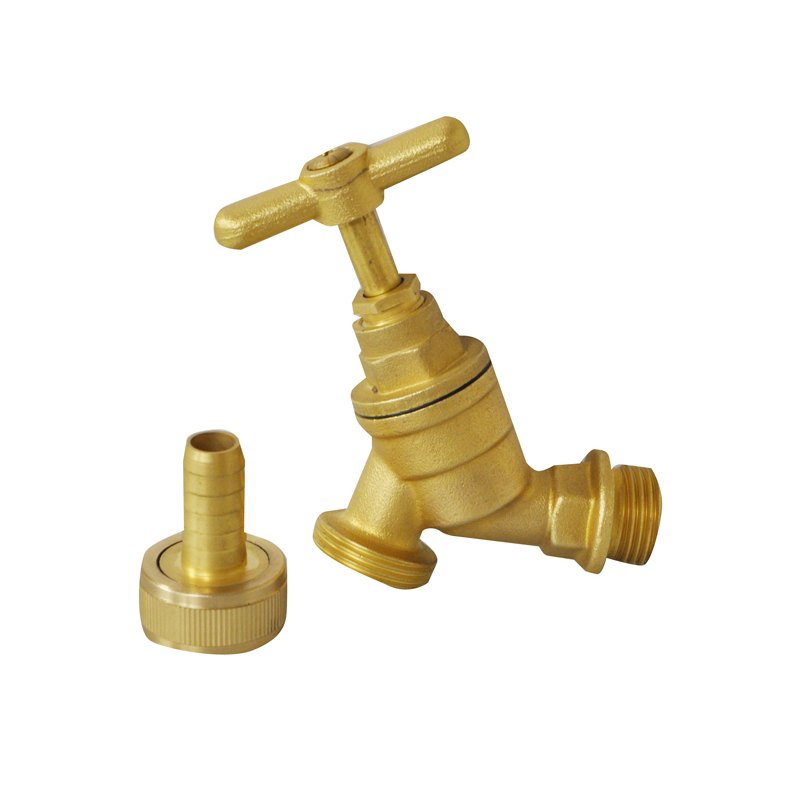 Garden Pro Master Universal Brass Tap | Bonningtons
